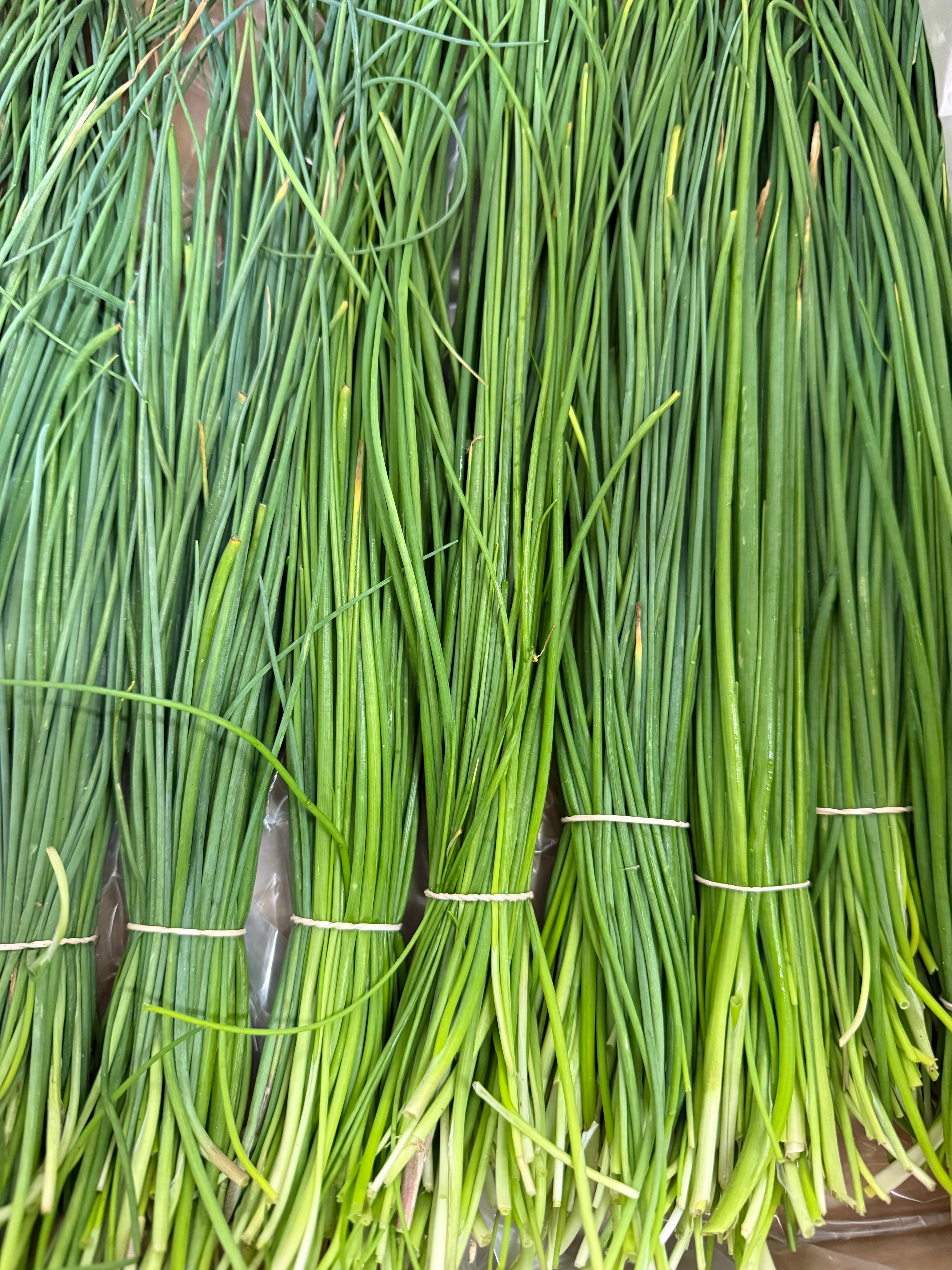 Chives from Apricot Lane Farms 1 bunch | Avocado Toast
